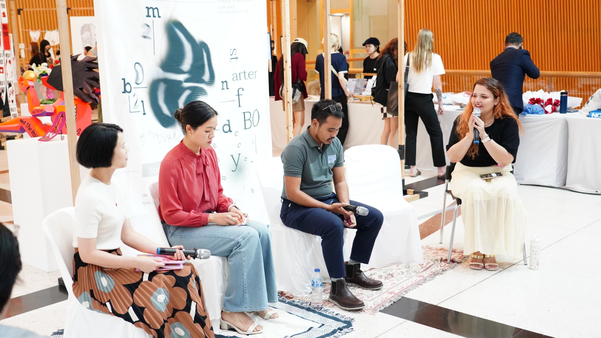 นิทรรศการ Moon Blood Festival 2025: diversity of menstruation - สมาคม ...